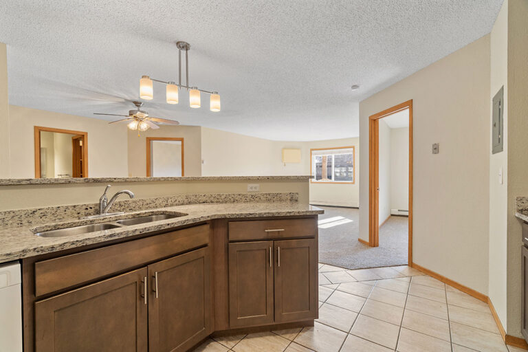 1, 2, & 3- Bedroom Apartments in St. Cloud | Park Place Estates
