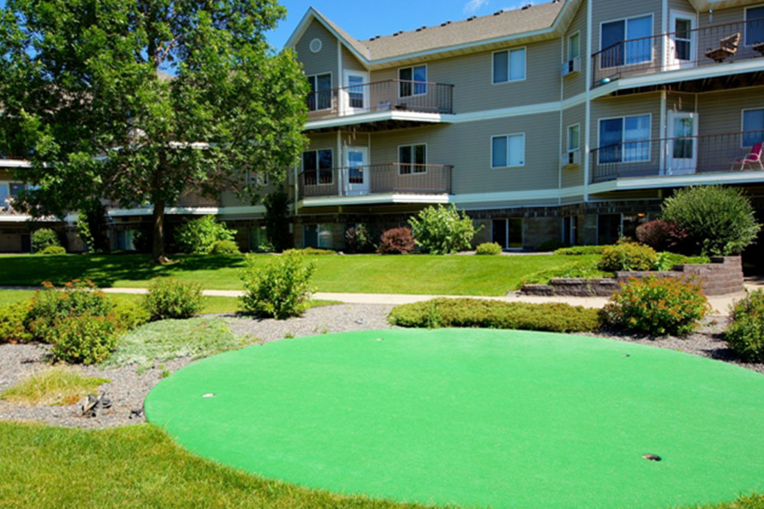 1, 2, & 3- Bedroom Apartments in St. Cloud | Park Place Estates